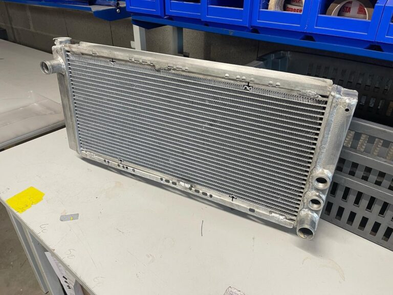 [Proto Renault R4 4L] "Big Volume" Radiator (continued) - Véhicules ...